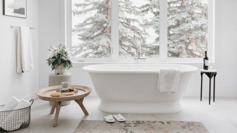 Interior Design in Calgary: Creating Comfortable Luxury at Home - Room ...